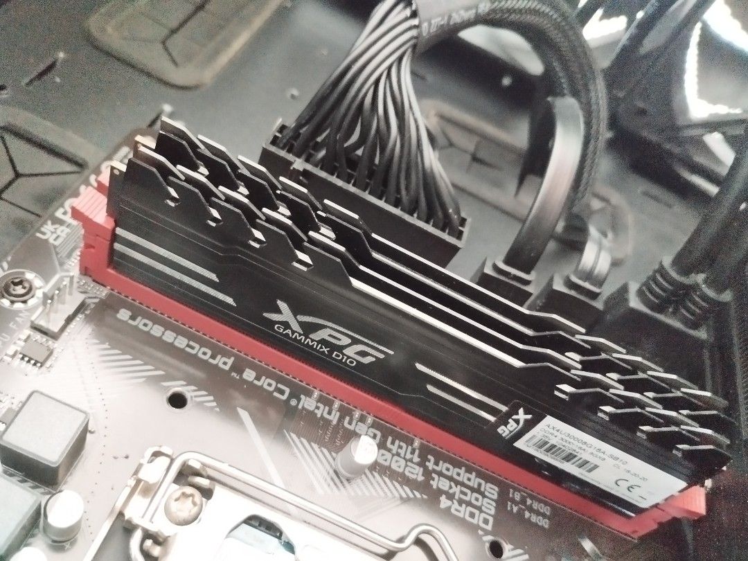 Adata XPG Gammix D10 3000mhz 16gb (8x2) CL16, Computers & Tech ...