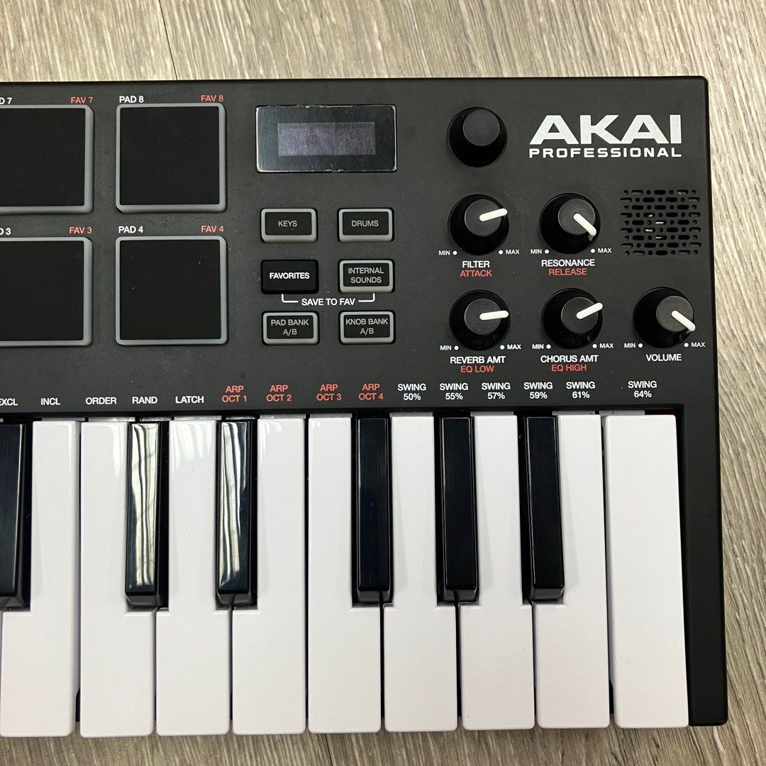 Akai MPK Mini Play Portable Midi Keyboard Build in Speaker and Sound ...