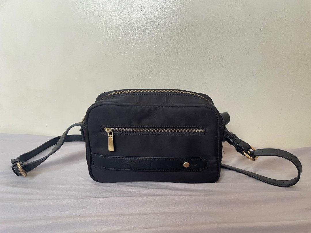Alt Manila Lisbon 5-way Bag, Women's Fashion, Bags & Wallets, Cross-body Bags on Carousell