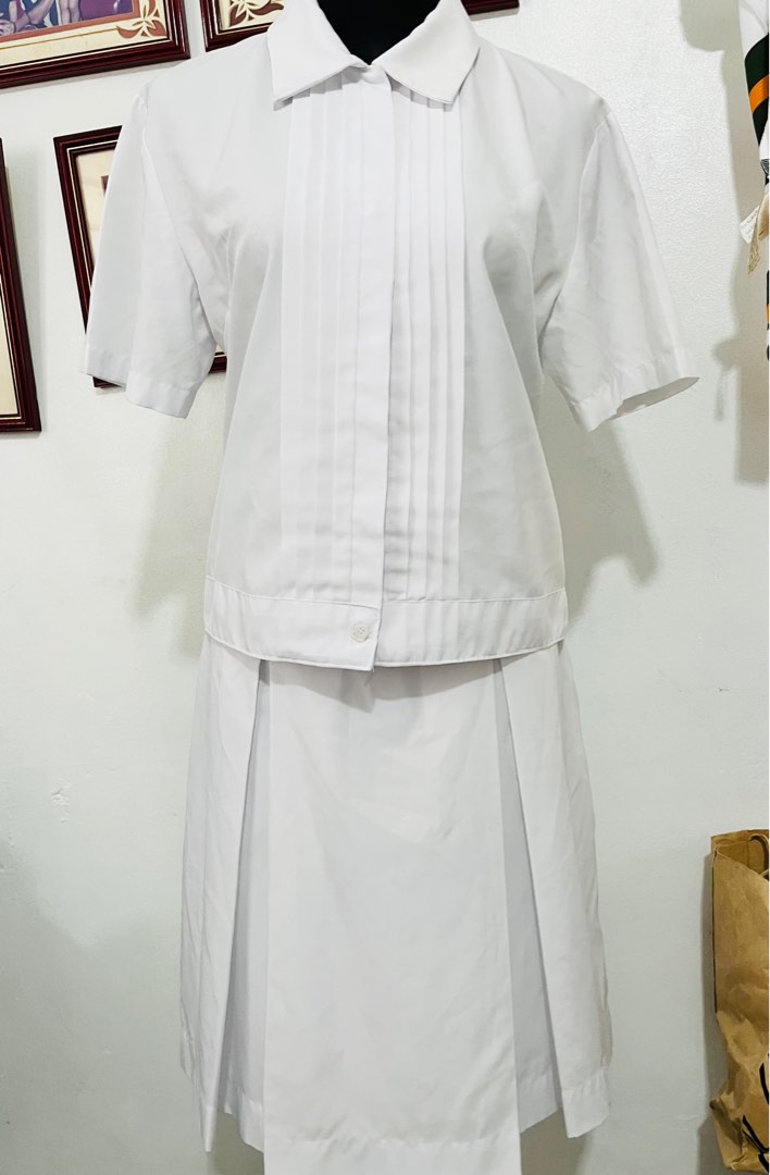 CEU Daily Science Uniform (XL), Women's Fashion, Dresses & Sets, Sets ...