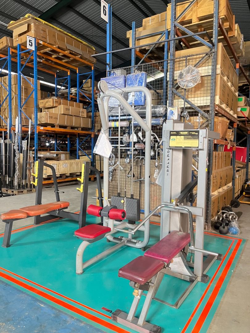 Combo Jimat t Technogym Lat pulldown, Oemmebi Multi Press, DHZ Flat ...