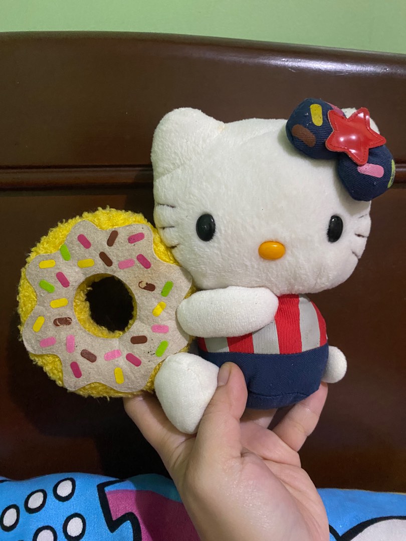 Hello kitty donuts, Hobbies & Toys, Toys & Games on Carousell