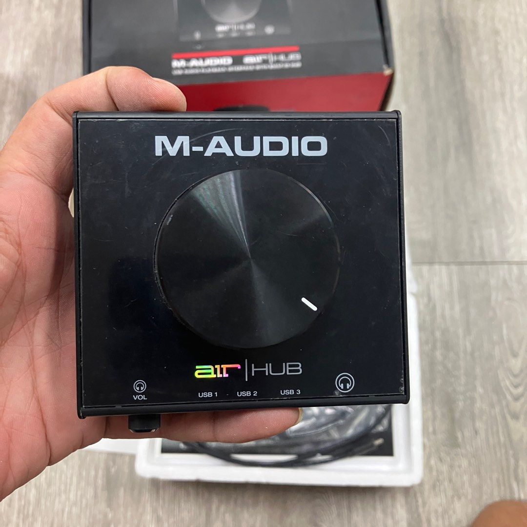 M-Audio AIR|Hub USB Monitoring Audio Interface with Built in Hub 3 Port ...
