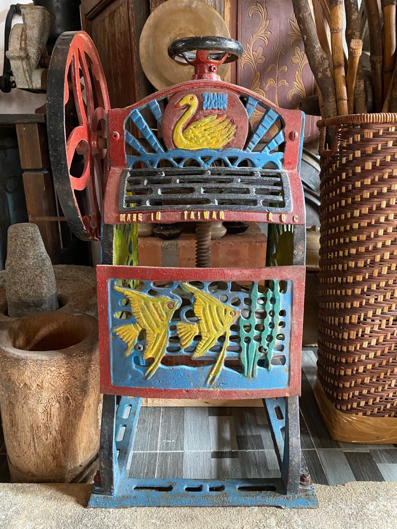 Mesin ABC Antik, Hobbies & Toys, Collectibles & Memorabilia, Vintage ...