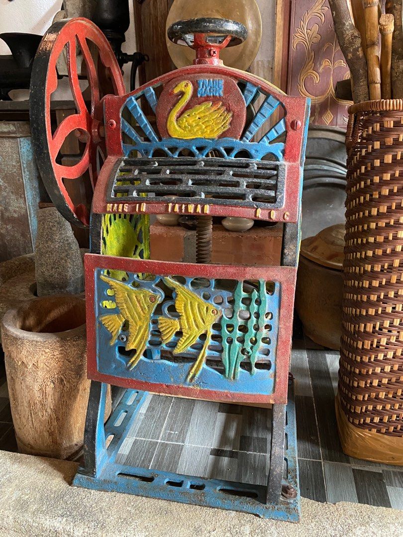 Mesin ABC Antik, Hobbies & Toys, Collectibles & Memorabilia, Vintage ...