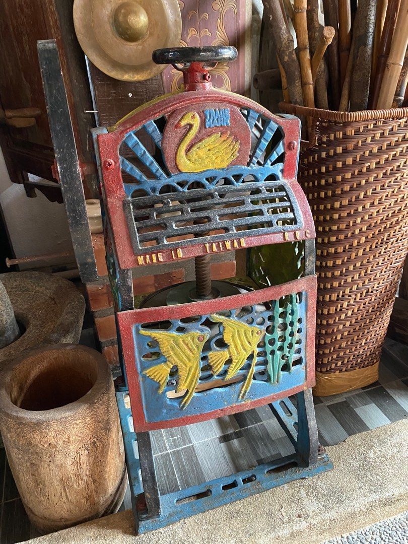 Mesin ABC Antik, Hobbies & Toys, Collectibles & Memorabilia, Vintage ...