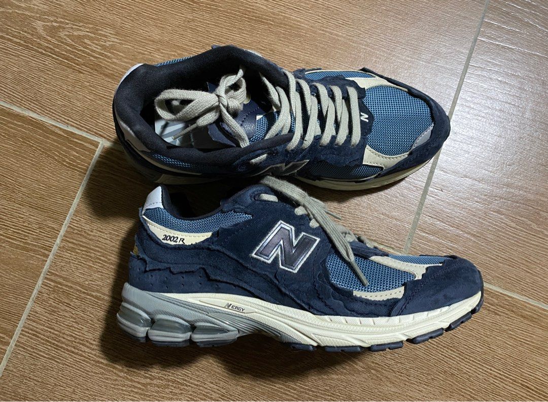 New balance 2002r protection pack navy, Men's Fashion, Footwear ...
