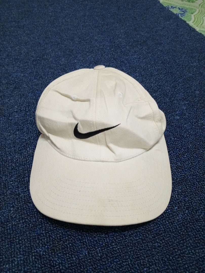 Nike Swoosh, Men's Fashion, Watches & Accessories, Cap & Hats on Carousell