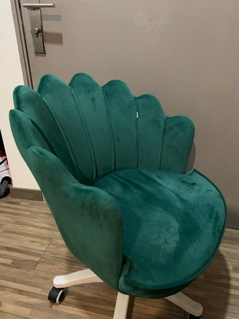 Nordic working chair (with wheels), Furniture & Home Living, Furniture ...