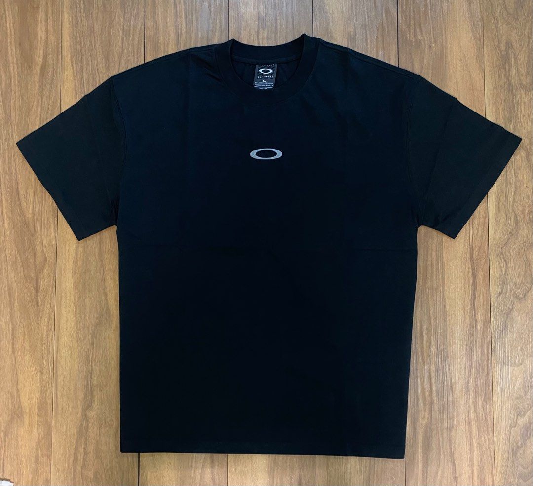 Oakley Software Centre Logo, Men's Fashion, Tops & Sets, Tshirts & Polo ...