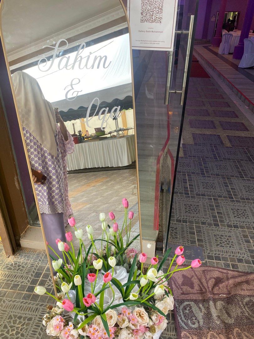 Sewa Wedding Mirror Welcome Board Cermin, Furniture & Home Living, Home ...