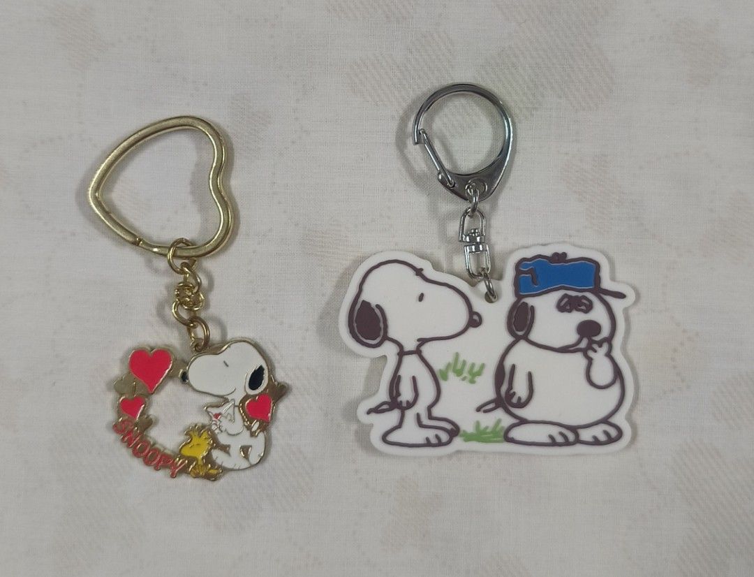 Snoopy Keychains, Hobbies & Toys, Collectibles & Memorabilia, Fan ...