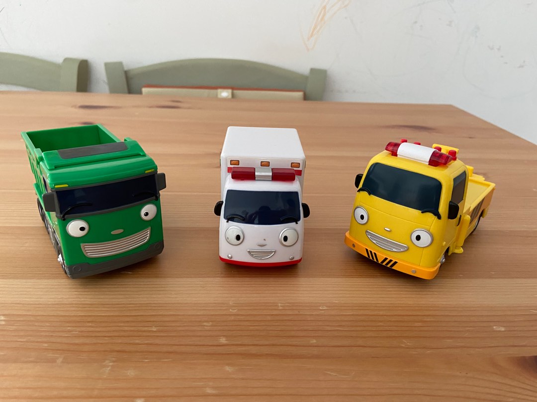 Tayo 系列 - Max, Alice, Toto, 興趣及遊戲, 玩具 & 遊戲類 - Carousell