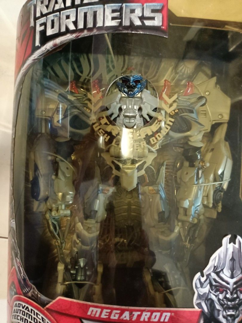 Transformers Hasbro Megatron decepticon, Hobbies & Toys, Toys & Games ...