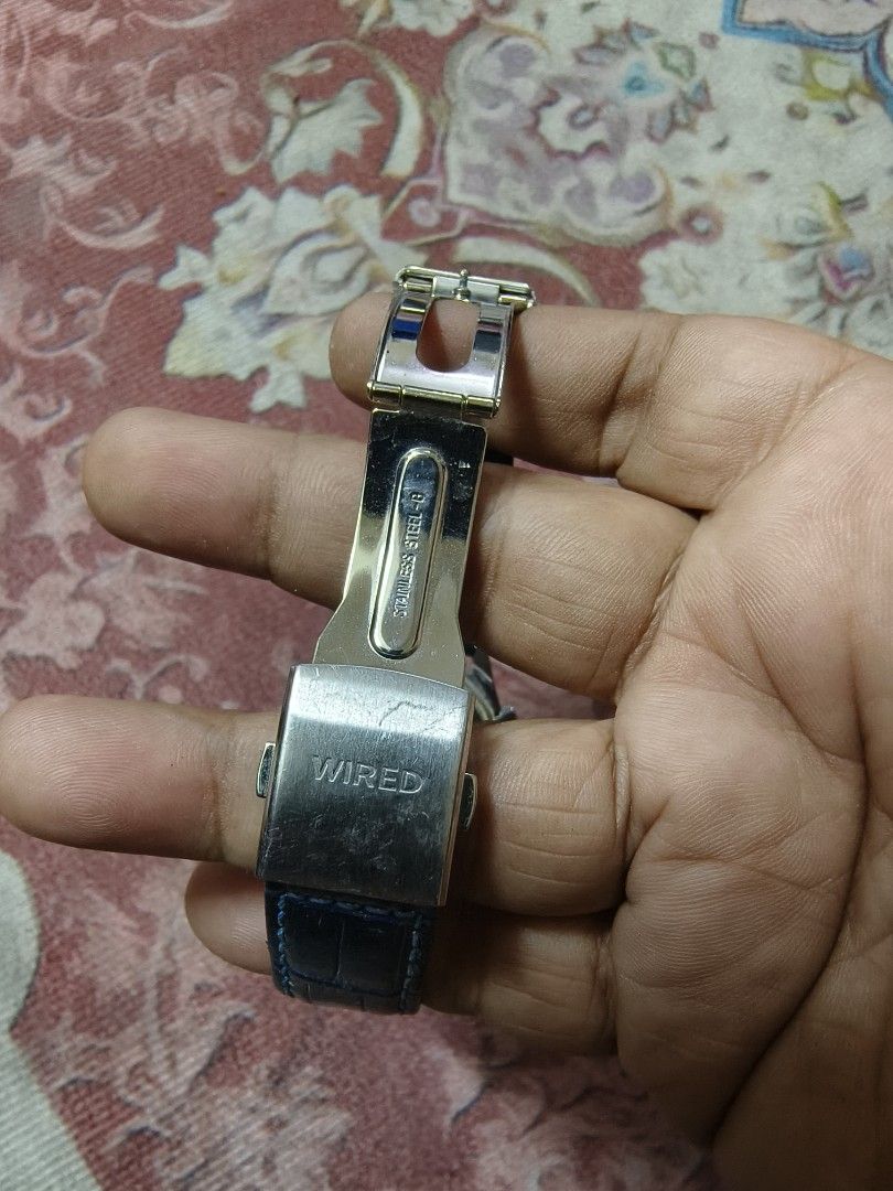 wired solar by seiko, Luxury, Watches on Carousell