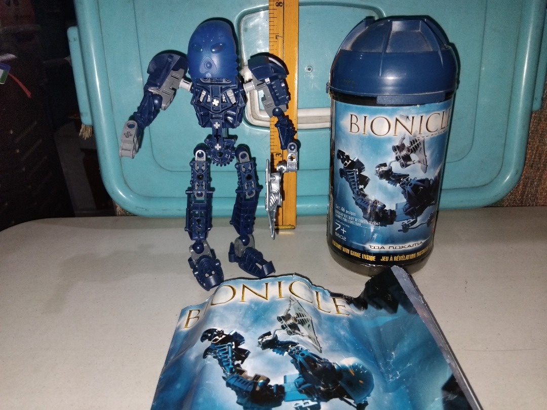 2004 LEGO Bionicle Toa Metru Nokama 8602 - vintage, retired ...