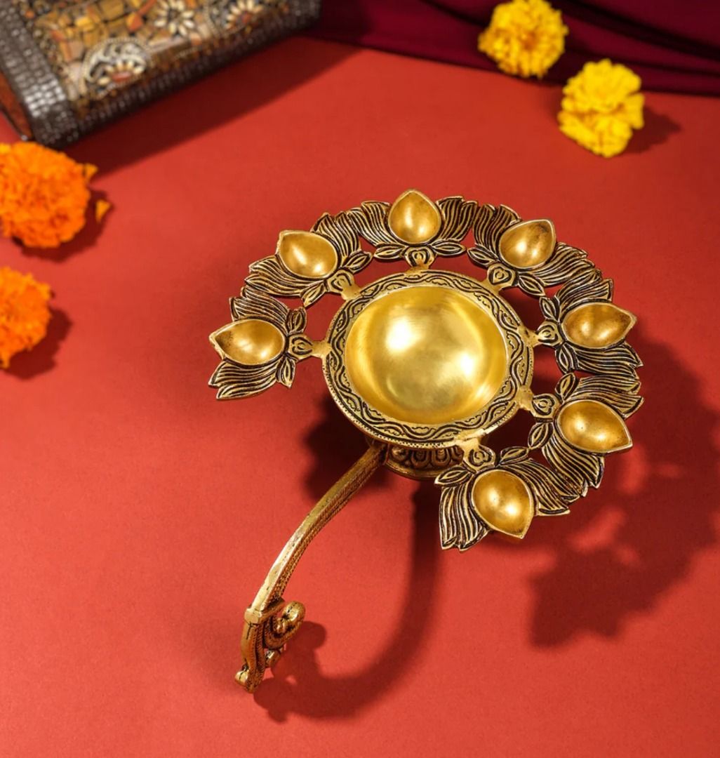 Brass Traditional Sapt Aarti With Handle (2.5 Inch), Hobbies & Toys ...