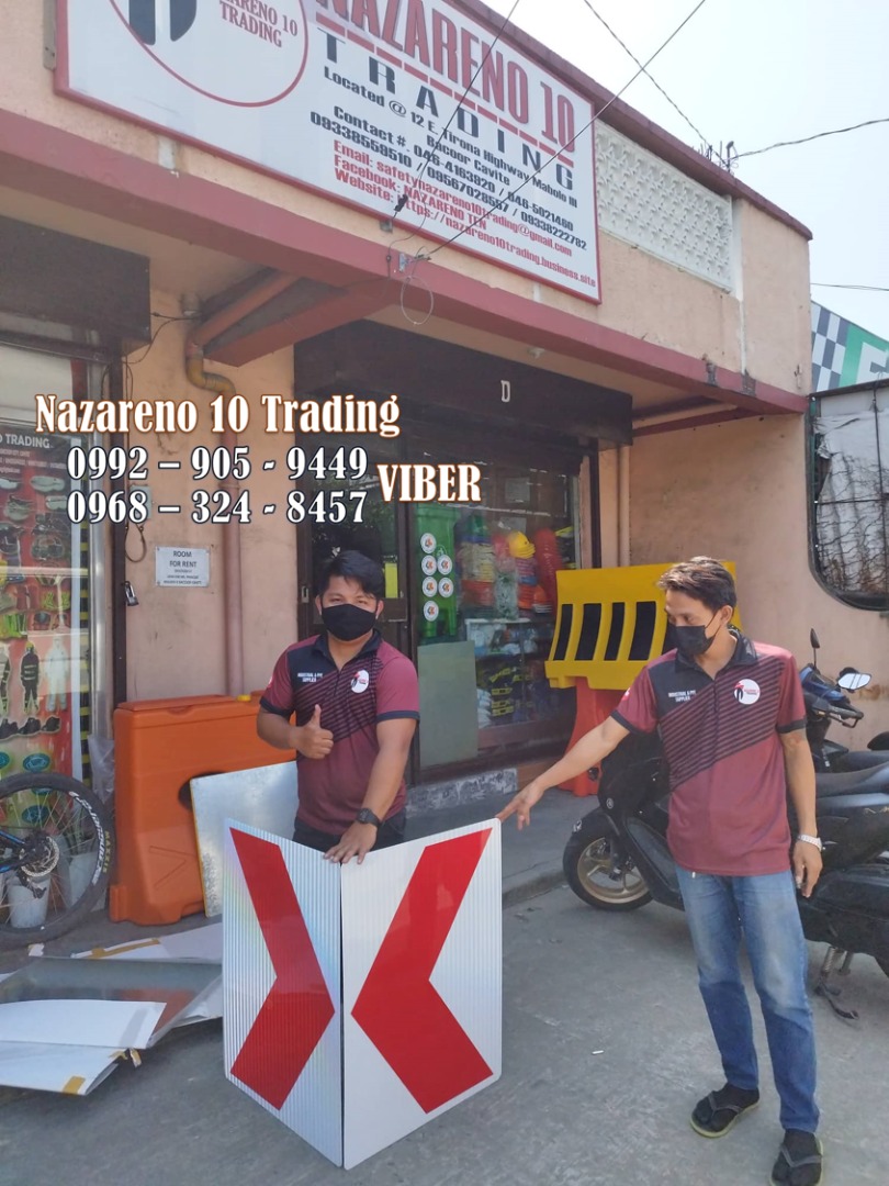 chevron signage, Commercial & Industrial, Industrial Equipment on Carousell