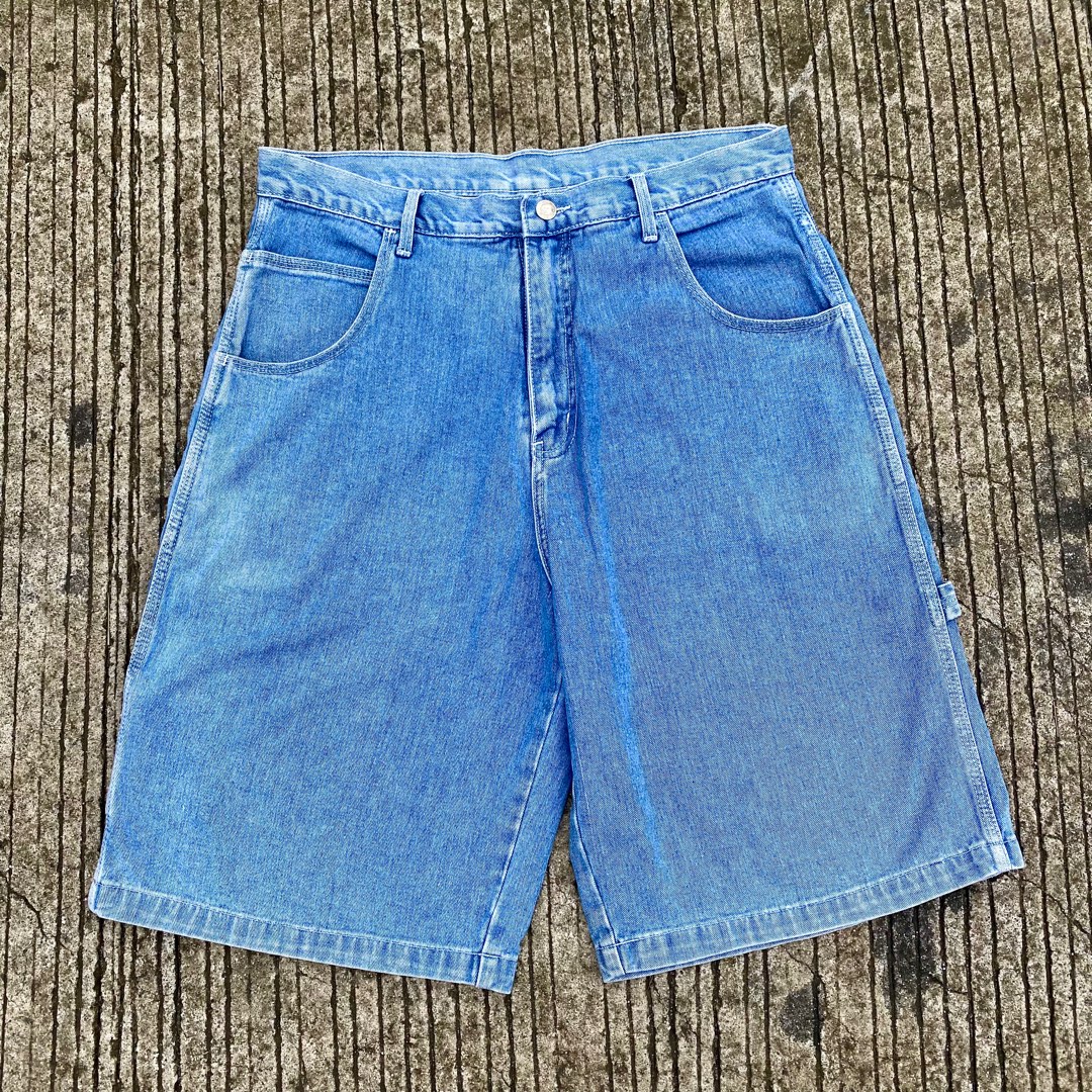Club R Carpenter Jorts, Men's Fashion, Bottoms, Shorts on Carousell