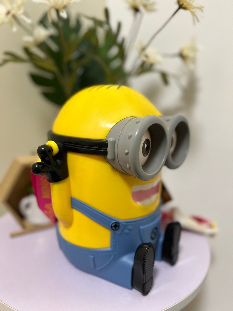 Despicable Me 3 popcorn bucket (universal studio), Hobbies & Toys ...