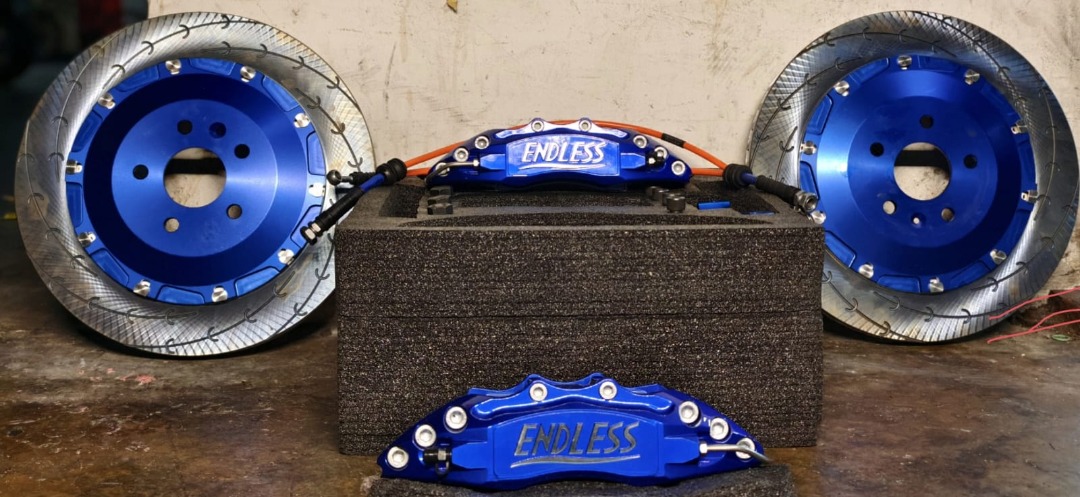 ENDLESS EC670 6 Pot BBK, Car Accessories, Tyres & Rims on Carousell