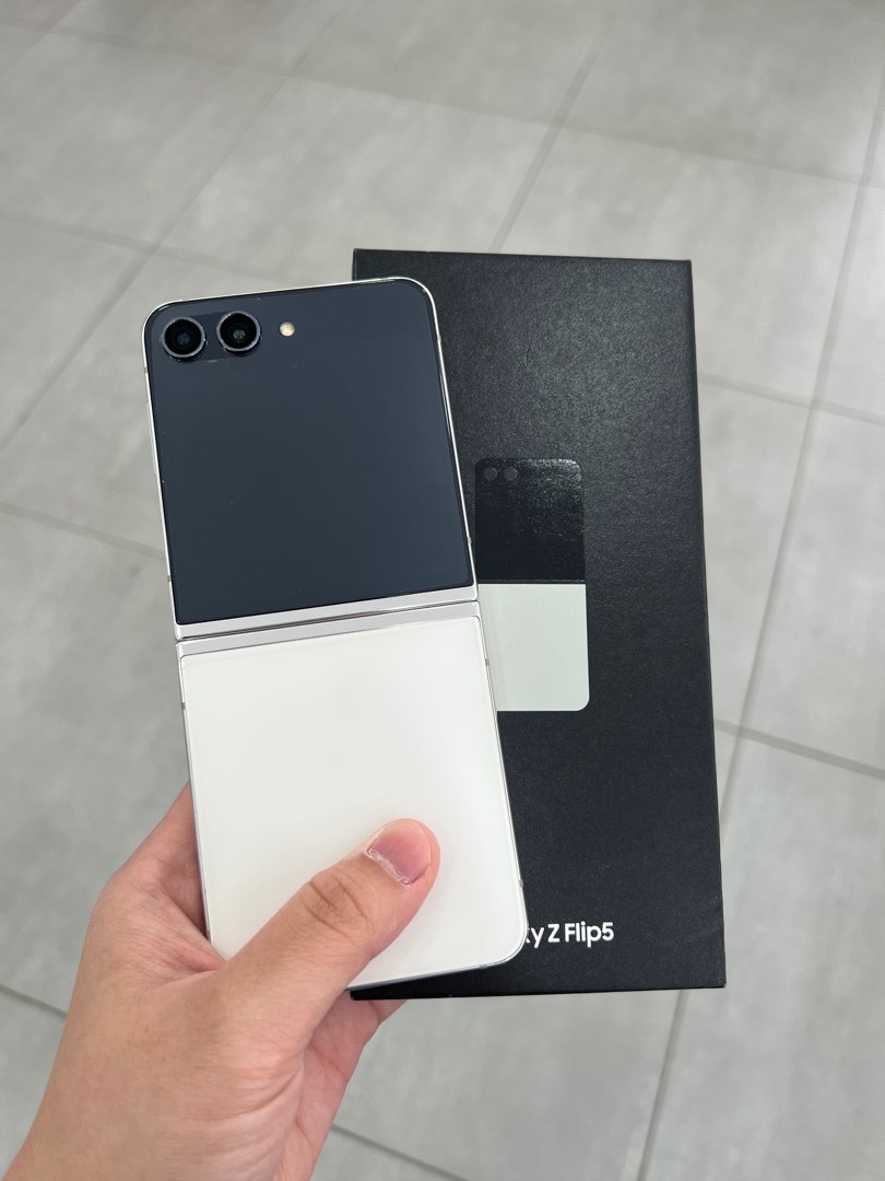 Galaxy Z Flip 5 Cream 256GB, Mobile Phones & Gadgets, Mobile Phones ...