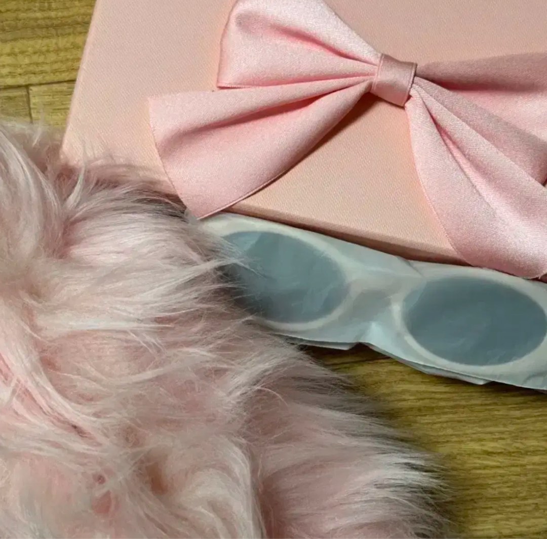 Gentle Monster Jennie Jentle Salon, Luxury, Accessories on Carousell