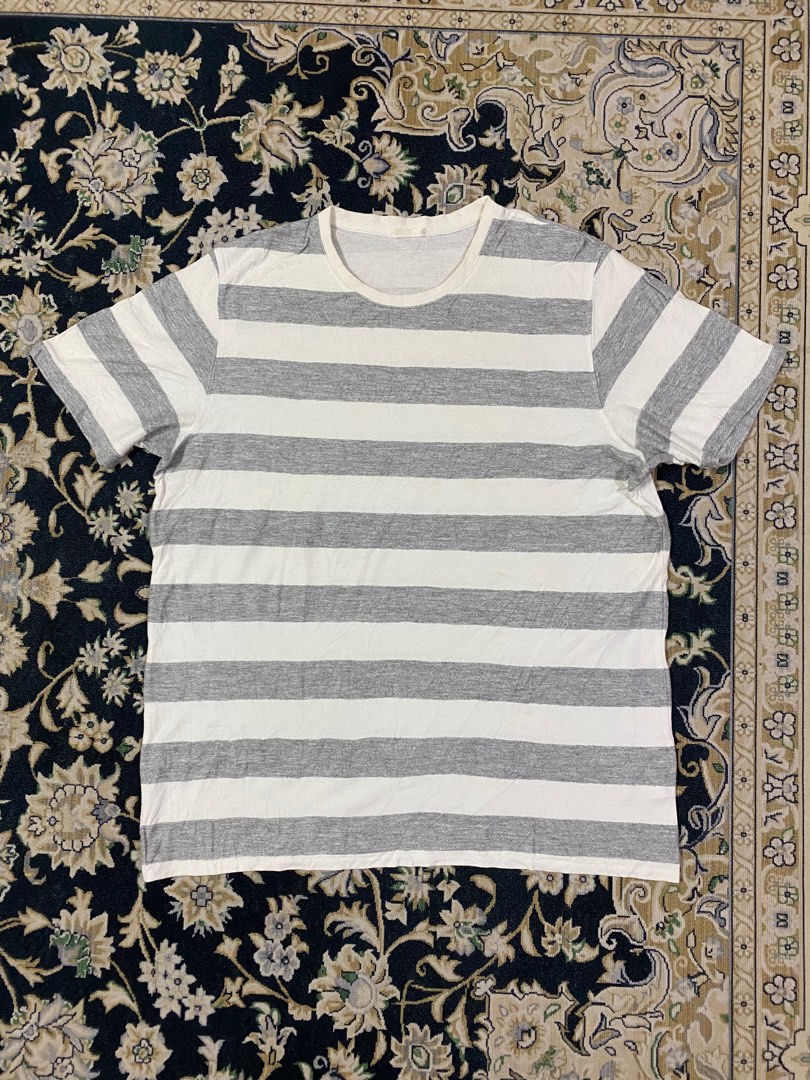 GU, Men's Fashion, Tops & Sets, Tshirts & Polo Shirts on Carousell