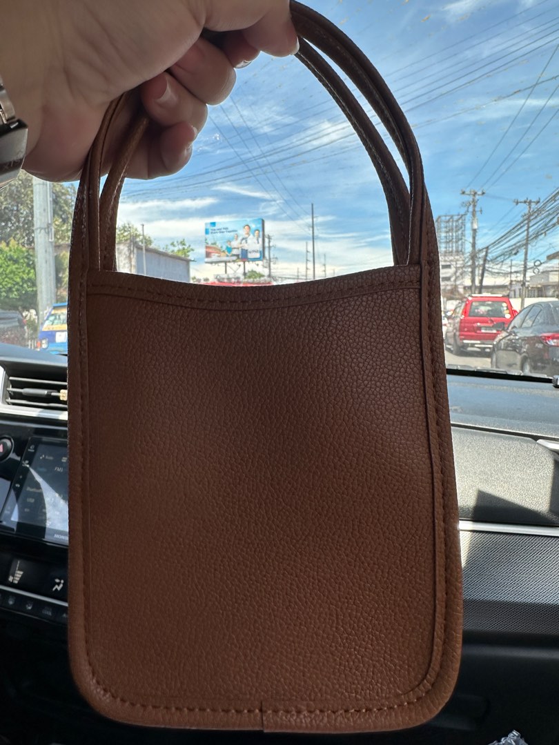 HOLB Genuine Leather Grabby Bag, Women's Fashion, Bags & Wallets, Cross ...