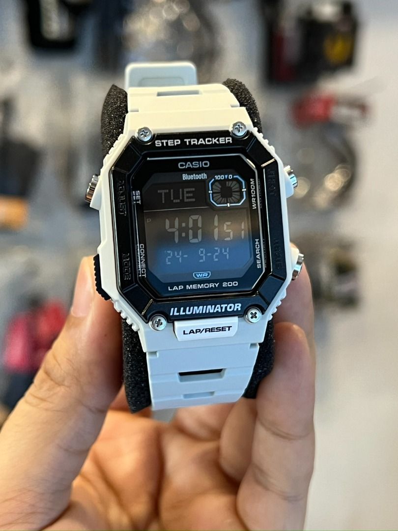 ORIGINAL CASIO Digital Step Tracker Smartphone Link White Resin Band ...