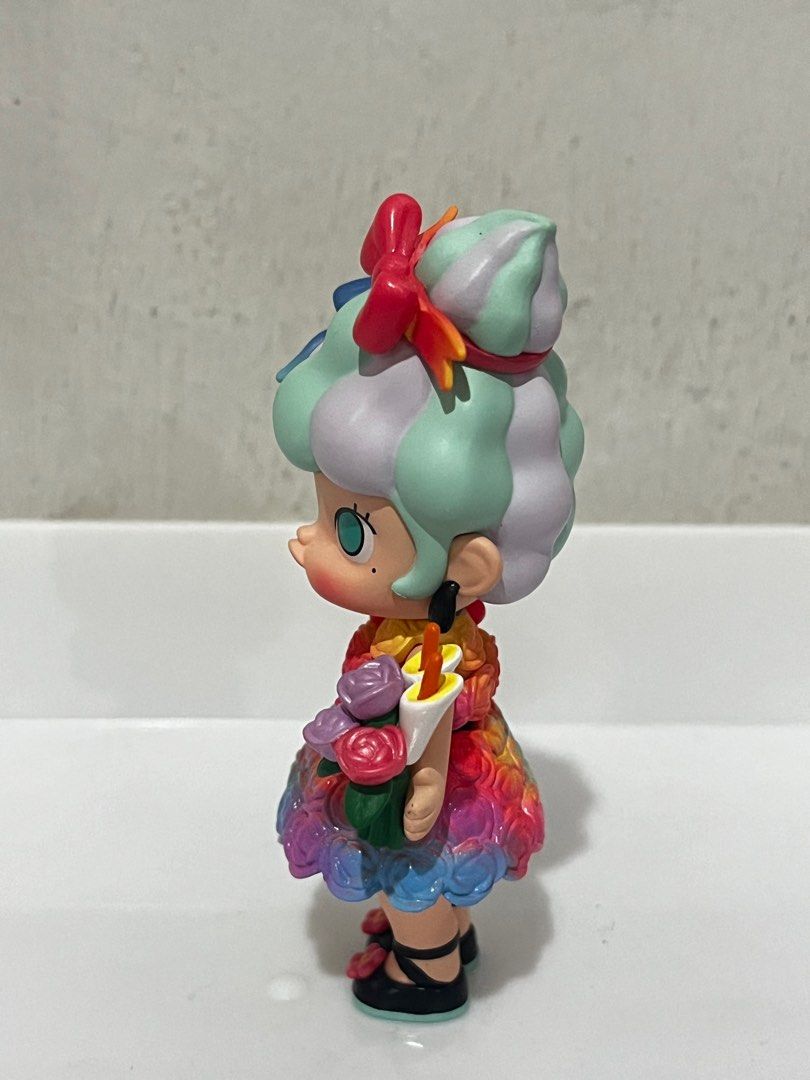 POP MART MOLLY X NINAGAWA FLOWER DREAMING SERIES LATE BLOOMER, Hobbies ...