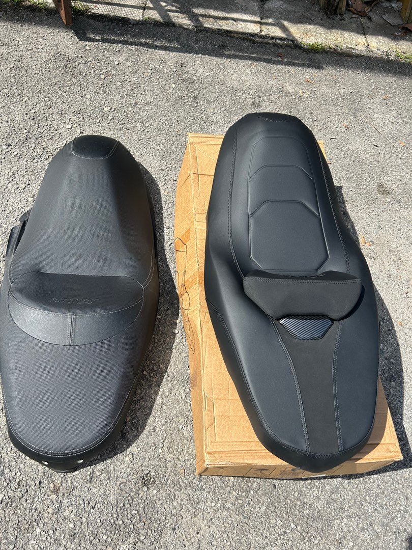 Seat standard xmax V1 / Seat comfort XMAX V2, Motorbikes on Carousell