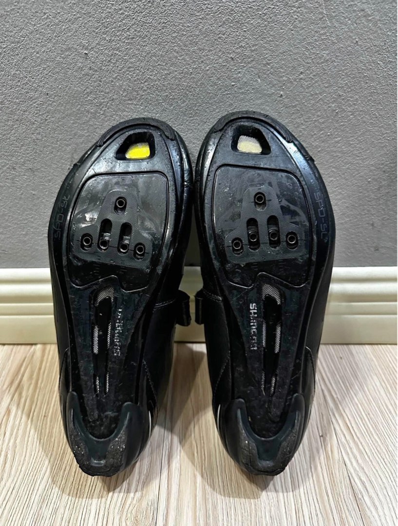 Shimano RP2 Cleat Roadbike Shoes, Men's Fashion, Footwear, Sneakers on ...