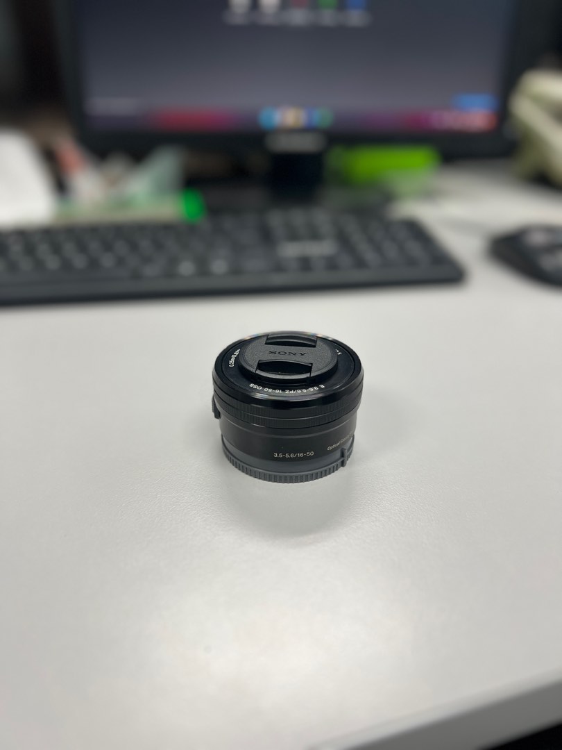 Sony Kit Lens 16-50mm e mount, Photography, Lens & Kits on Carousell