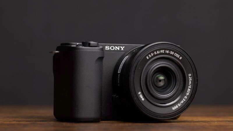 Sony ZVE 10 Mark II With Kit Lens 2, Photography, Cameras on Carousell