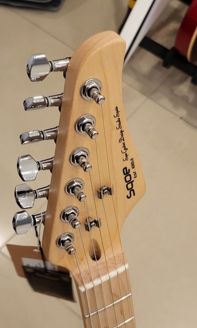 SQOE SUPER STRAT STYLE BLUE LAGUNA, Hobbies & Toys, Music & Media ...