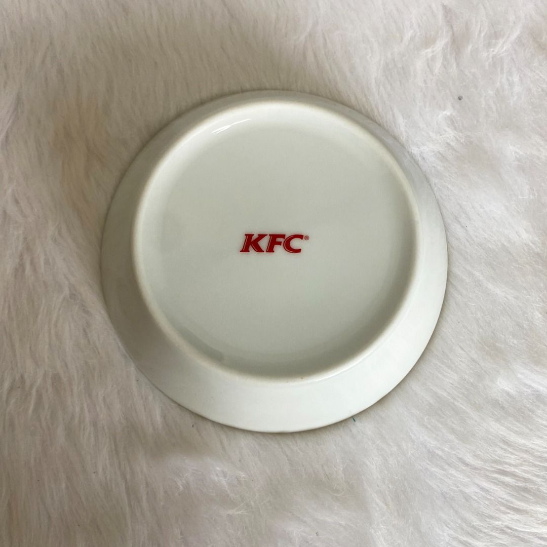 The World of Peter Rabbit x KFC Bowl Cup Saucer Set, Furniture & Home ...
