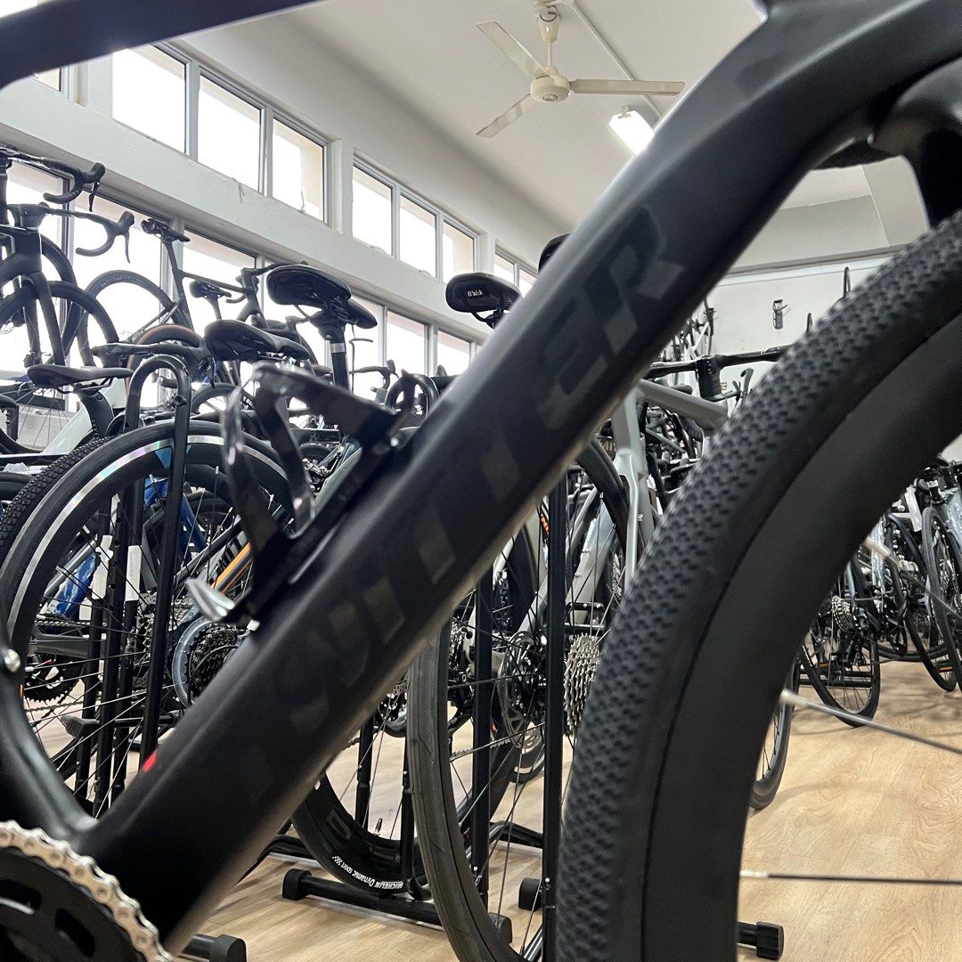 Twitter carbon fiber road bike R10 2024 model fully internal cable ...