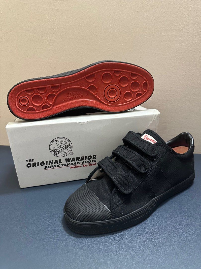 Warrior Original Sepak Takraw Tapak Merah (Size 44 10UK), Men's Fashion ...