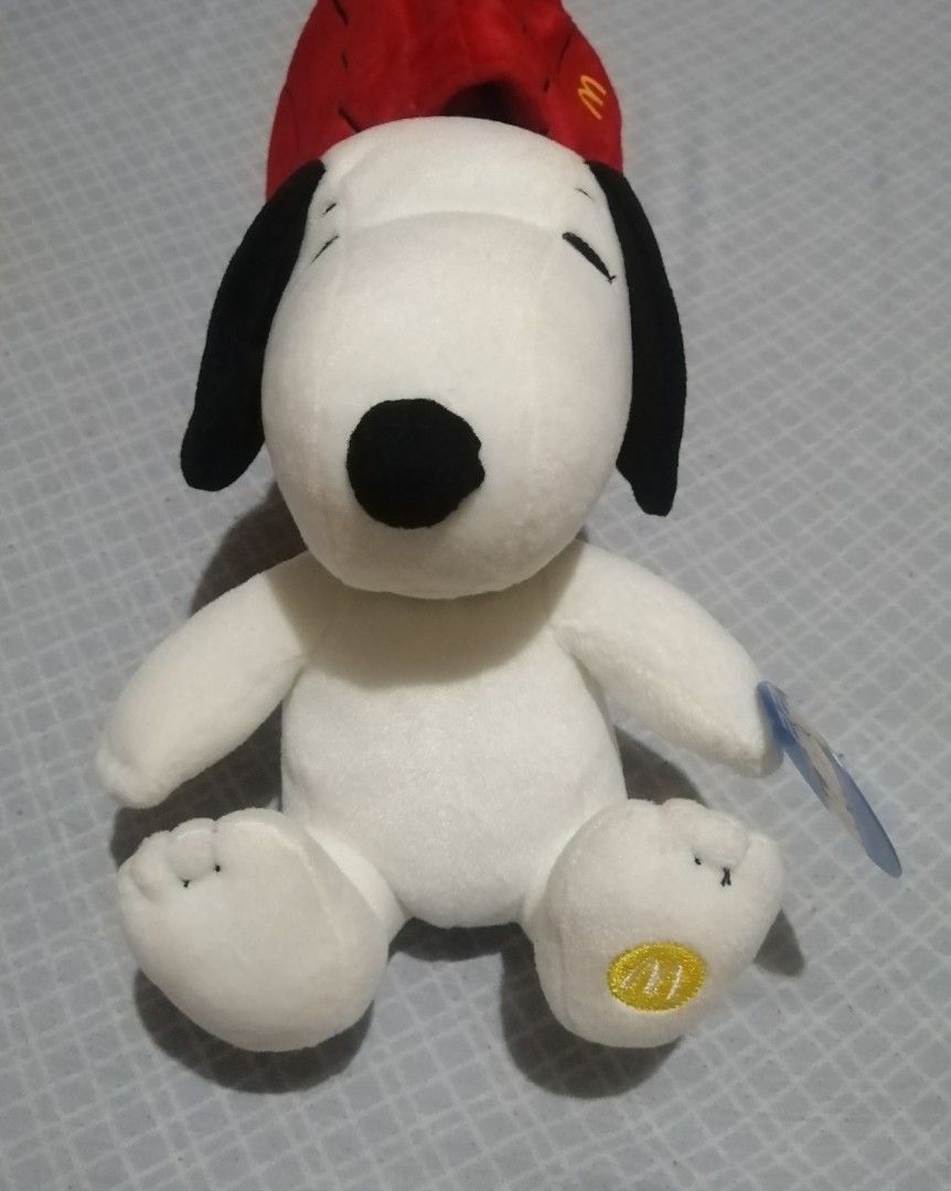 snoopy and friends 55 years of peanuts mcdo whole collection, Hobbies ...