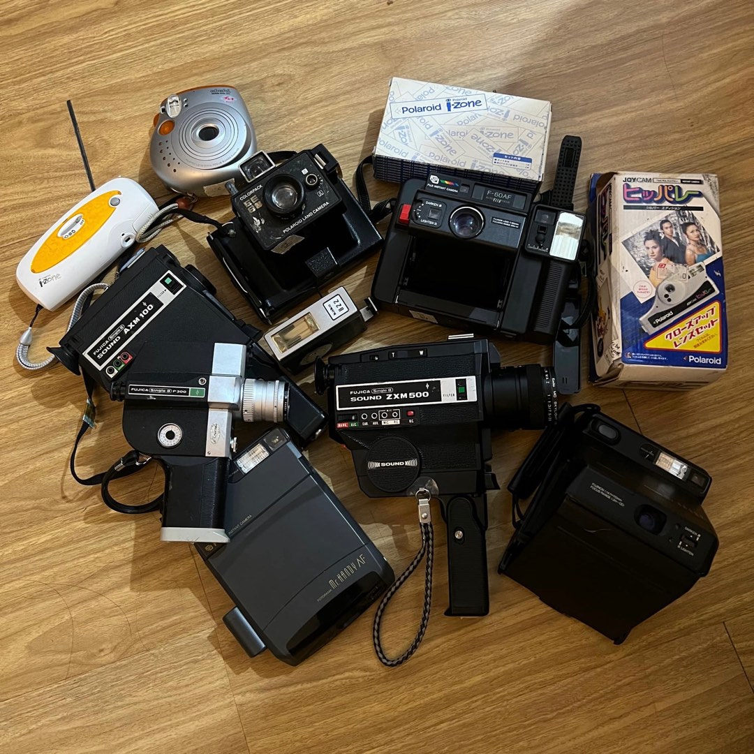 Assorted Bundle Film camera ( AS IS ) need gone asap / FILM CAMERA ...