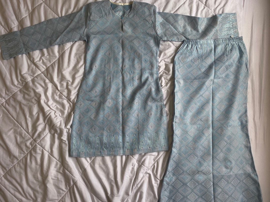 blue songket baju kurung, Women's Fashion, Dresses & Sets, Dresses on ...