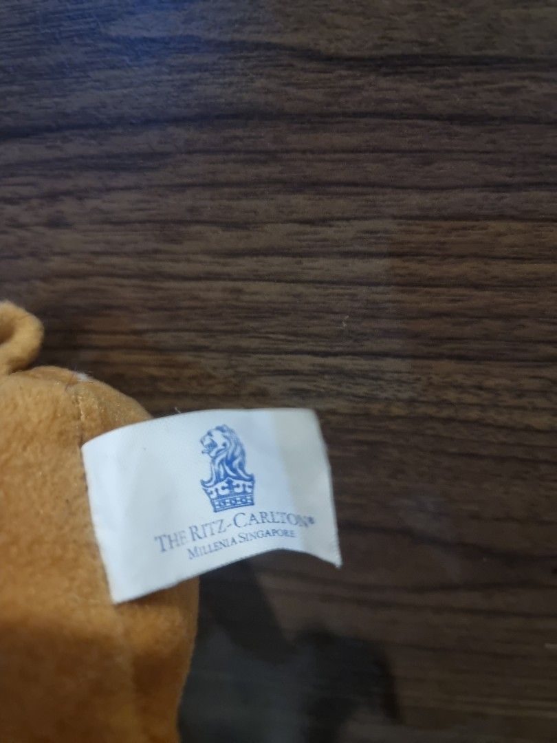 Boneka Singa The Ritz Carlton Singapore Hotel Doll Merchandise ...