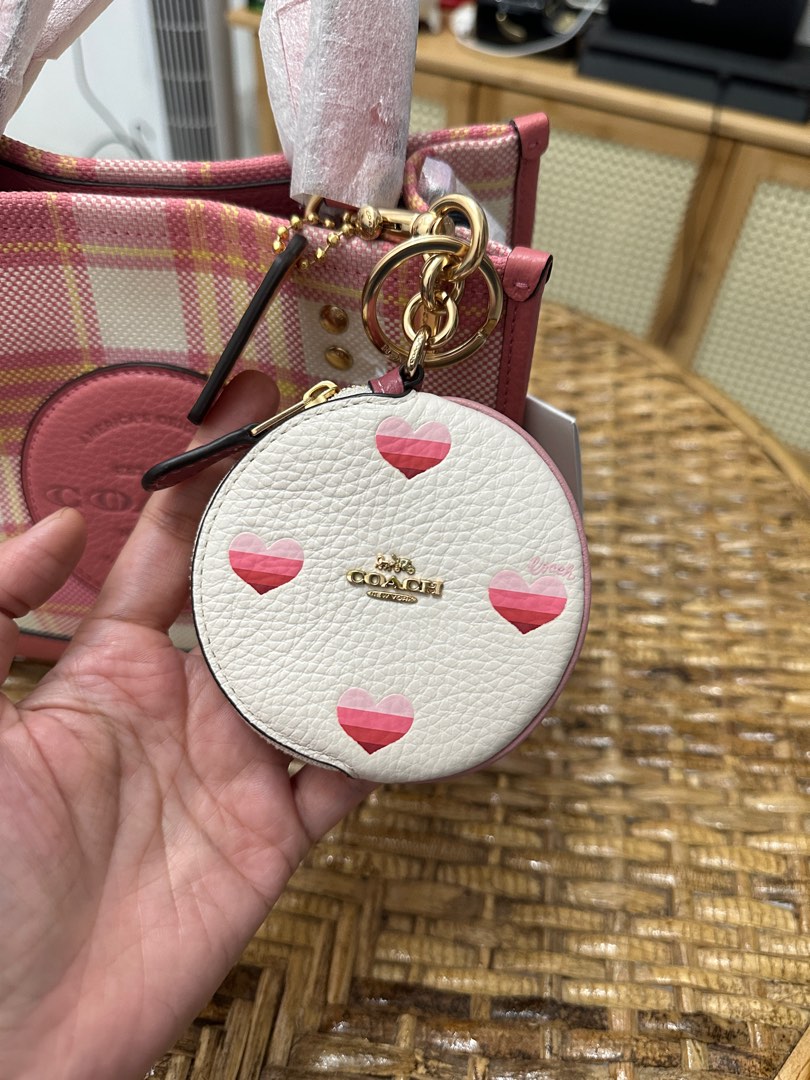 coach circular coin pouch w heart print/bag charm, Women's Fashion ...