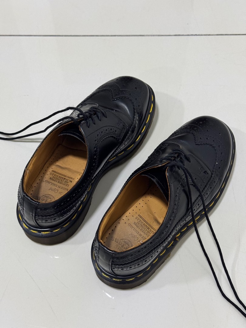 Dr. Martens DocMart Classis Brogue Wingtip 3989 MIE Made in England ...