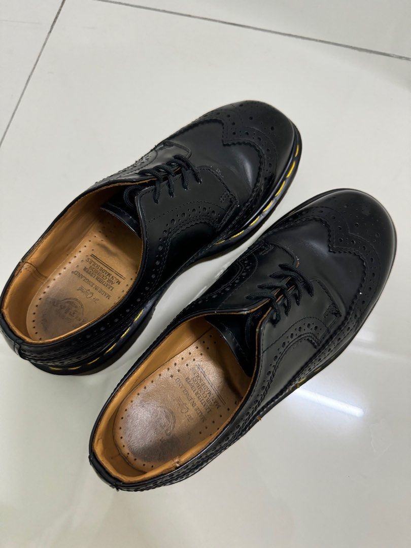 Dr. Martens DocMart Classis Brogue Wingtip 3989 MIE Made in England ...