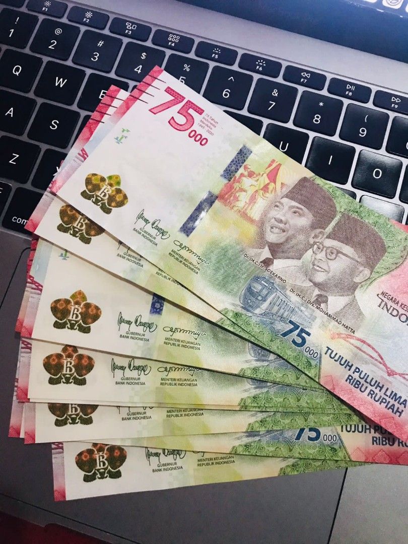 Pecahan Uang 75000 Asli Edisi Kemerdekaan RI 75, Antik, Pajangan di ...