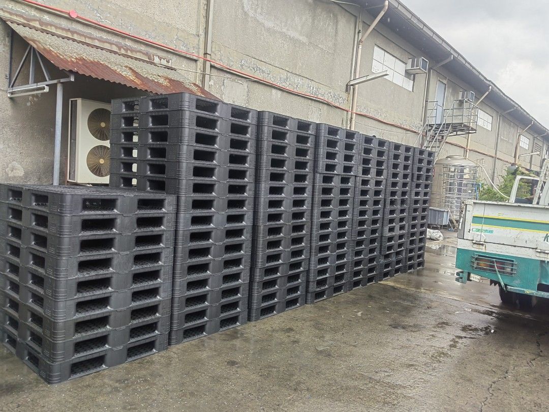 Plastic Pallet Paleta Palita Pallete Supplier, Commercial & Industrial, Industrial Equipment on ...