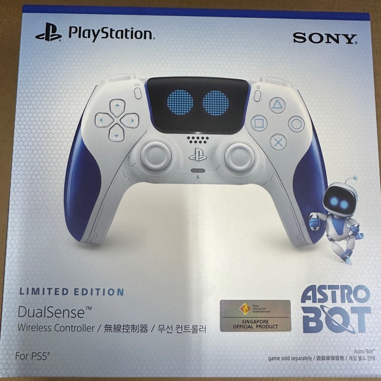 PS5 Dualsense controller Astro Bot edition, Video Gaming, Gaming ...
