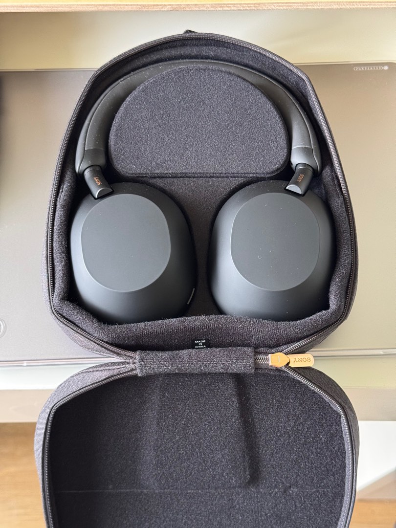 Sony XM5 Headphones, Audio, Headphones & Headsets on Carousell